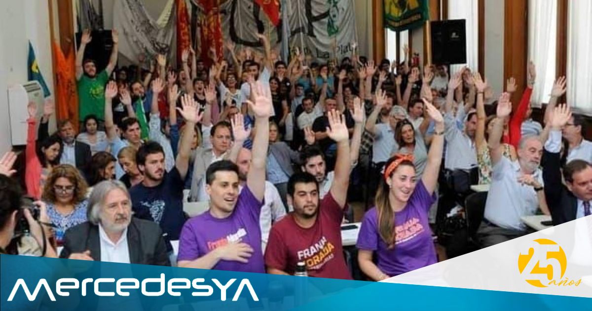 ¿Quien es Daniel Avelar, el precandidato morado, reformista y radical ...